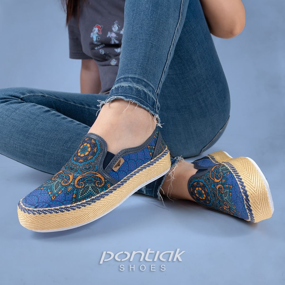 Mujer – Pontiak
